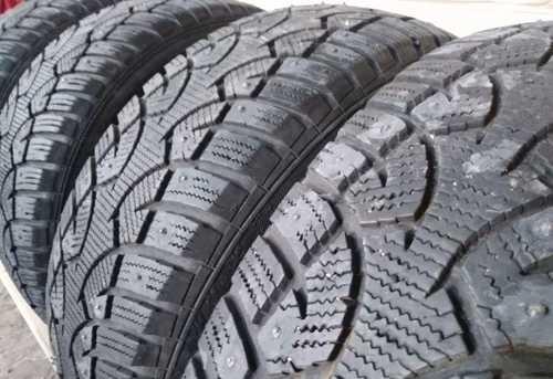 Continental Conti4x4IceContact 225/65 R17 102