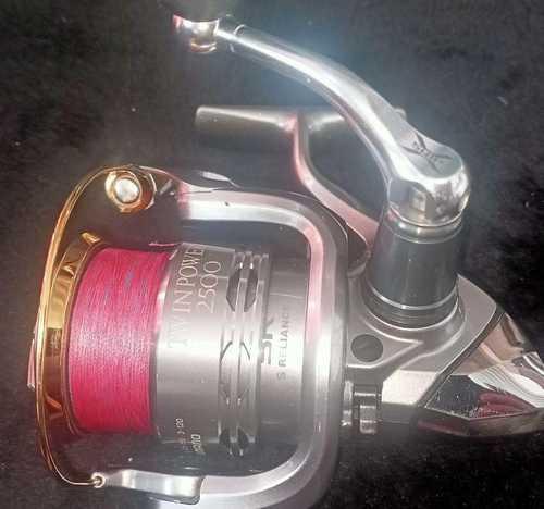 Катушка shimano 11 twin power2500