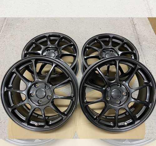 Rays Volk Racing ZE40 17'' 7.5J  44 5*112 Forged