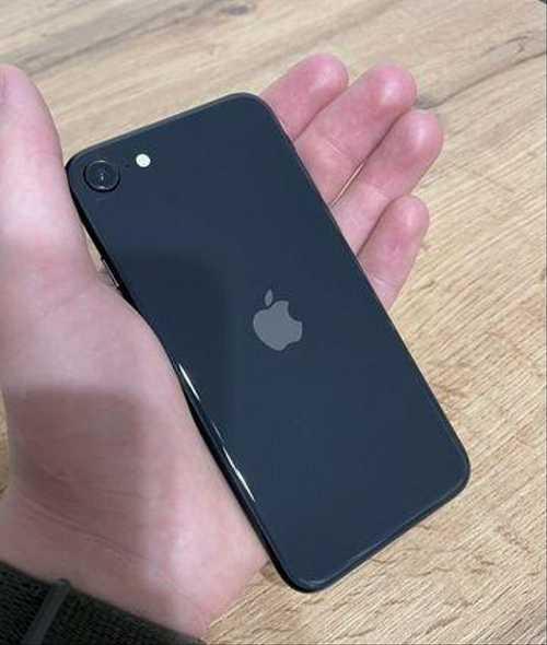 iPhone SE 2020 / 64gb / идеал бу / акб 98