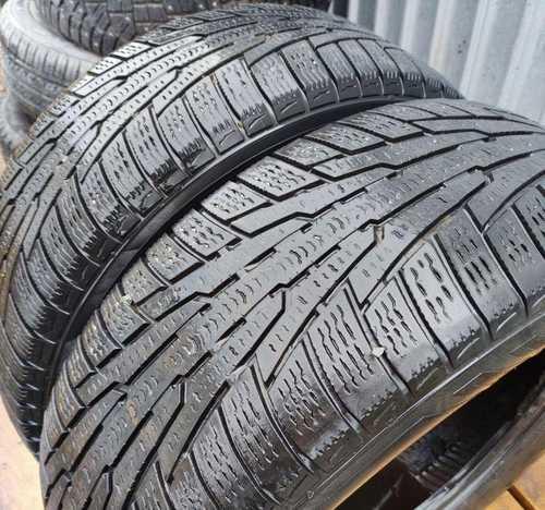 Nokian Tyres Hakkapeliitta R 215/60 R16