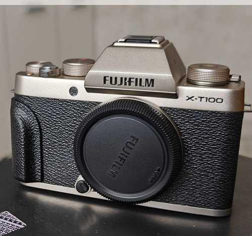 Беззеркальный фотоаппарат Fujifilm X-T100 Body Gol