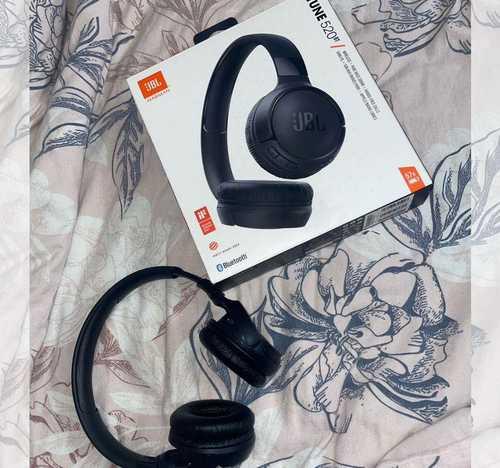 Наушники JBL tune 520bt