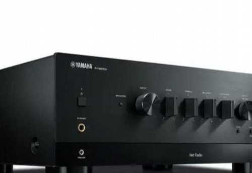 Стереоресивер Yamaha R-N800A Black