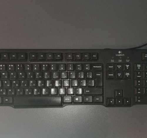 Клавиатура Logitech Classic keyboard K100