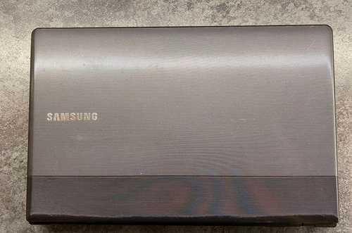 Ноутбук Samsung np300e5c-U08