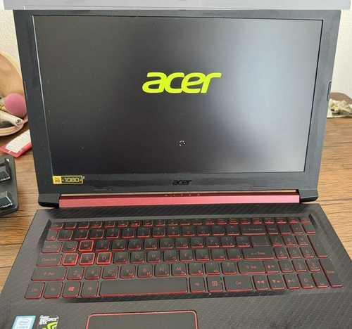 Acer Nitro 5 (I5-8300H, GTX 1050ti)