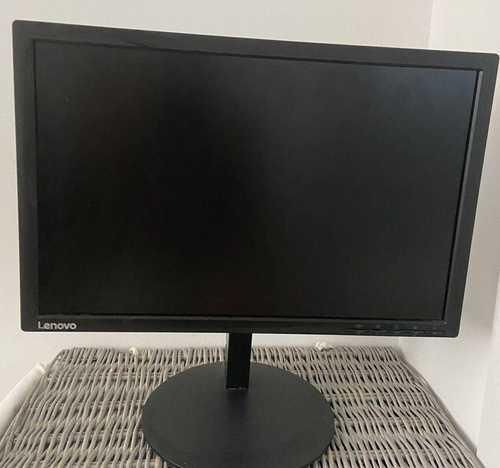 Монитор Lenovo thinkvision