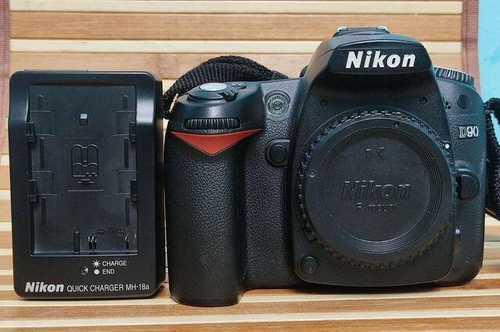 Зеркальный фотоаппарат Nikon D 90