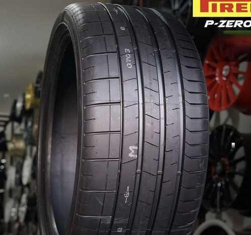 Pirelli P Zero PZ4 245/40 R20 99W