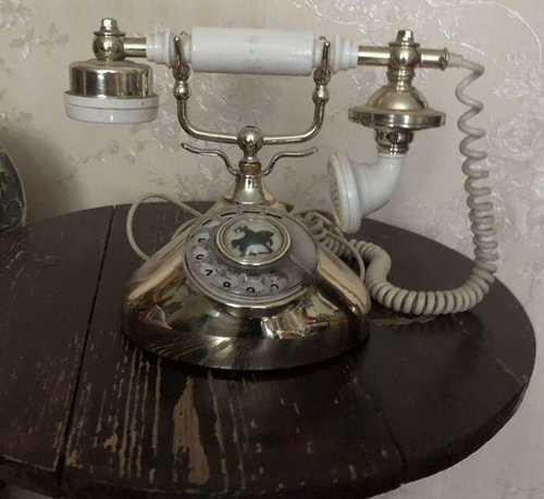 Телефон под старину