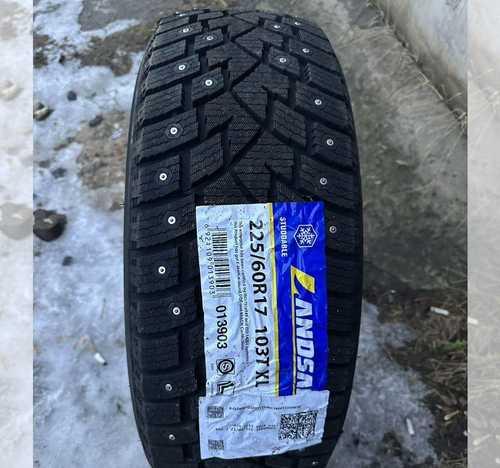 Landsail Ice Star IS37 225/60 R17 103T