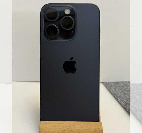 iPhone 15 Pro, 256 ГБ