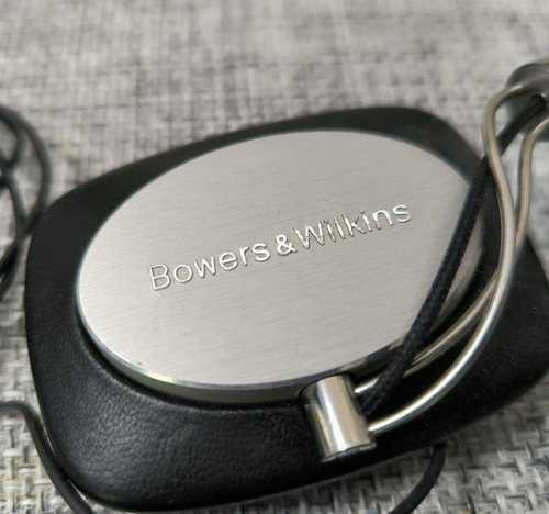 Проводные наушники Bowers&Wilkins