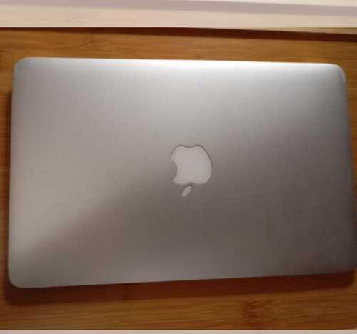 Apple macbook air A2370