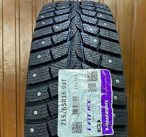 Laufenn I Fit Ice LW 71 215/65 R16 98T