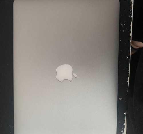 Apple MacBook Pro 13 M1