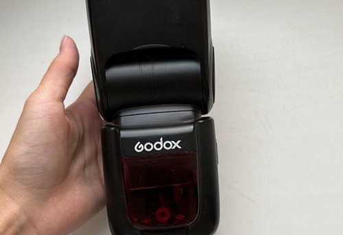 Вспышка камеры Godox TT685s
