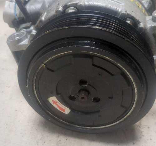 Компрессор кондиционера Mercedes C W203, 2001