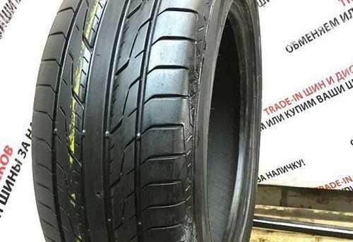 Toyo DRB 215/55 R17 94V