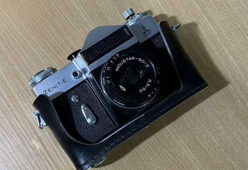 Плёночный фотоаппарат Zenit - E