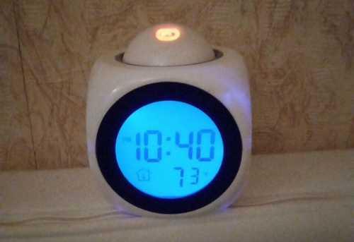 Часы с проекцией будильник