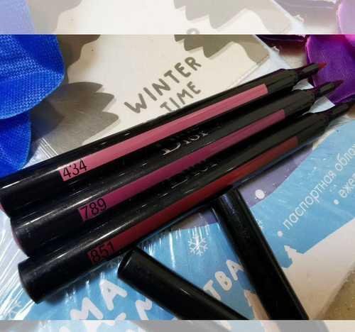 Фломастером для губ Dior, карандаш Kat Von D, Too