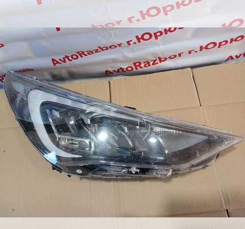 Фара правая с Дефектами Hyundai Solaris 2 LED