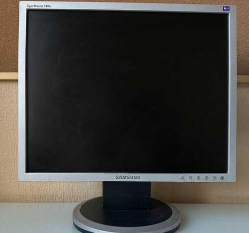 Монитор samsung syncmaster 940n