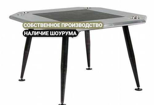 Металлический дизайнерский стол квадратный