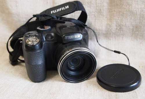 Цифровой фотоаппарат Fujifilm Finepix S 12 pixels