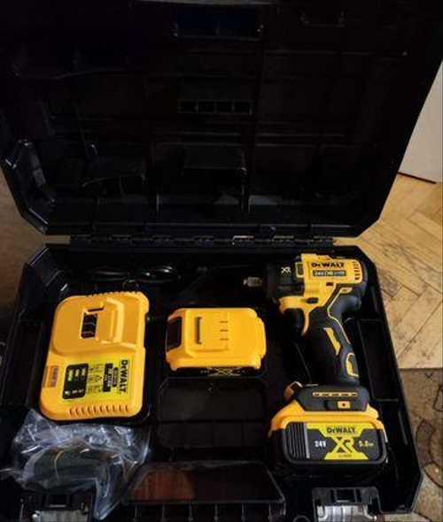 Гайковерт dewalt