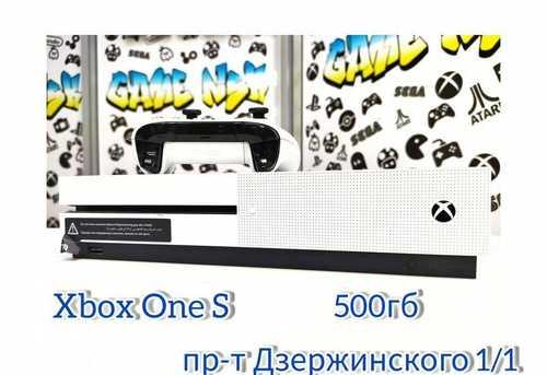 Microsoft Xbox One S (500гб) Б/У
