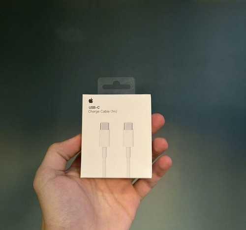 Зарядка оригинальная на iPhone 15 USB-C