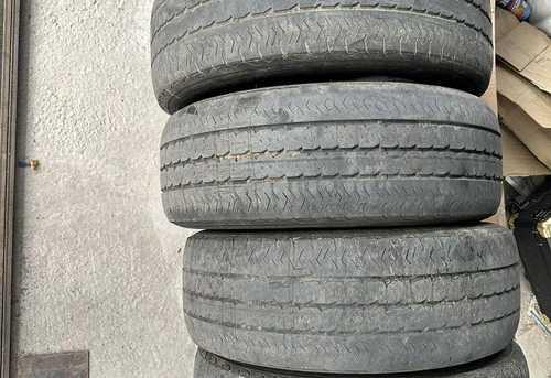 Hankook Vantra LT RA18 235/65 R16C