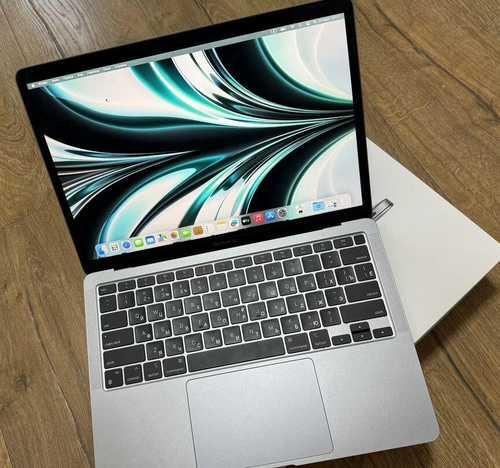 MacBook Air 13 2024 m1 256gb