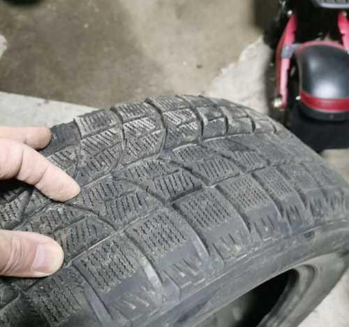 Bridgestone Blizzak WS-60 205/60 R16