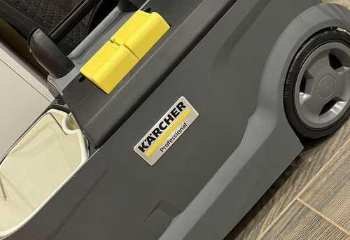 Моющий пылесос Karcher Puzzi 10 1