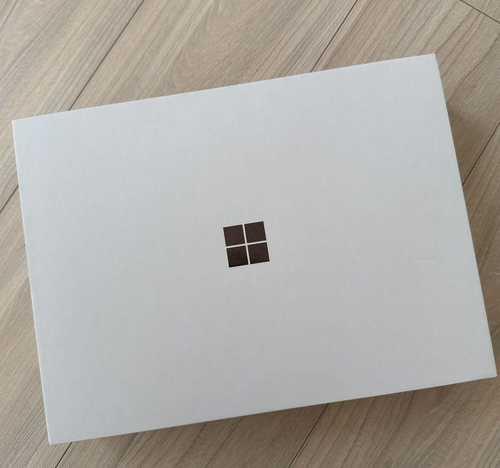 Microsoft surface pro 11 X Plus 16gb 256ssd