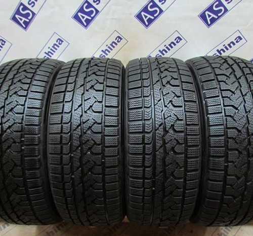 Kumho I'Zen RV KC15 235/55 R18 96R