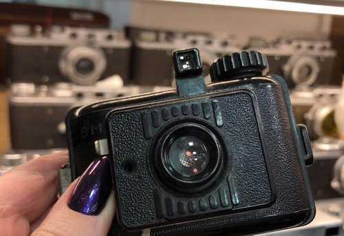 Редкий миниатюрный фотоаппарат Малютка