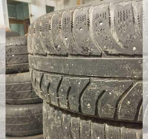 Bridgestone Ice Cruiser 7000 205/55 R16 91T