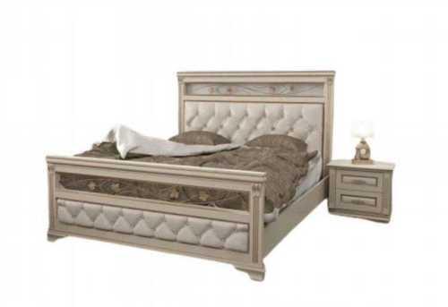 Кровать с мягким изголовьем и ковкой Агальма