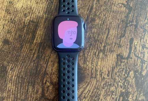 Apple Watch SE 44mm хорошие + ремешки