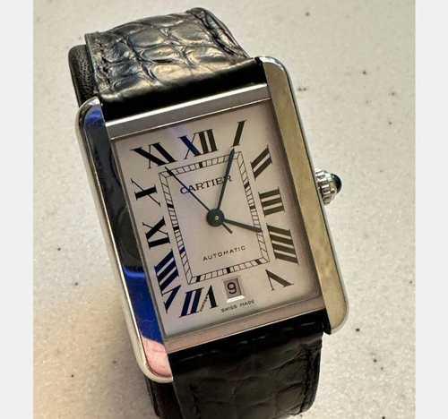 Наручные часы cartier tank solo xl