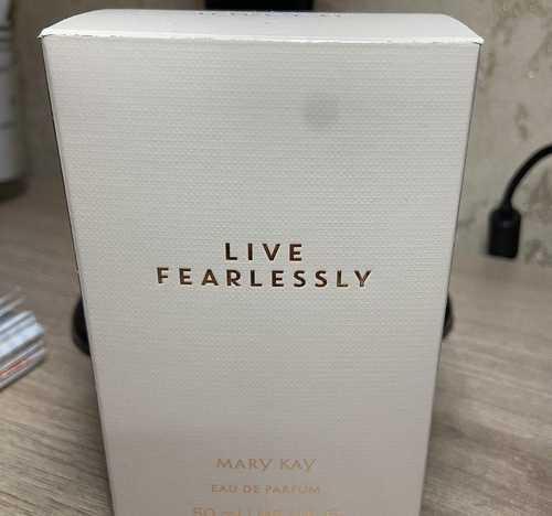 Парфюмерная вода Live Fearlessly Mary Kay