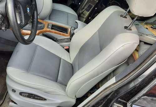 Передние сиденья BMW E53