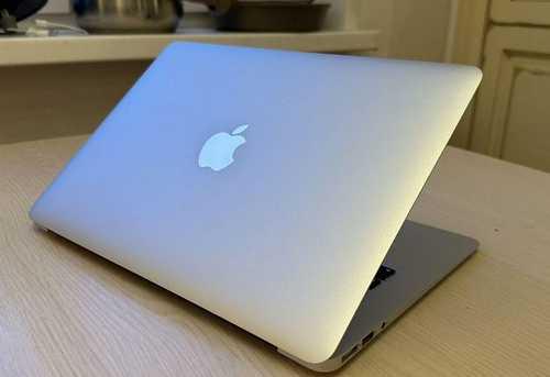 MacBook Air 13 (2015), 128 ГБ, Core i5, 1.6 ГГц, RAM 8 ГБ, Intel HD Graphics 6000
