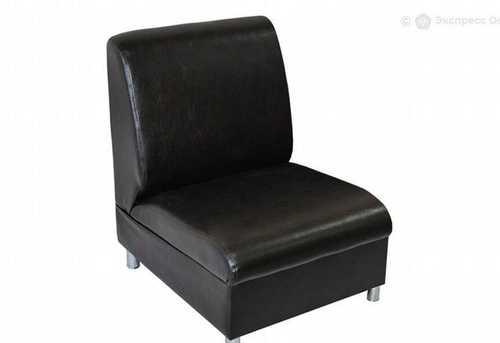 Мягкое кресло без подлокотников (хромированные опо