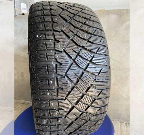 Nitto Therma Spike 295/40 R21 111T